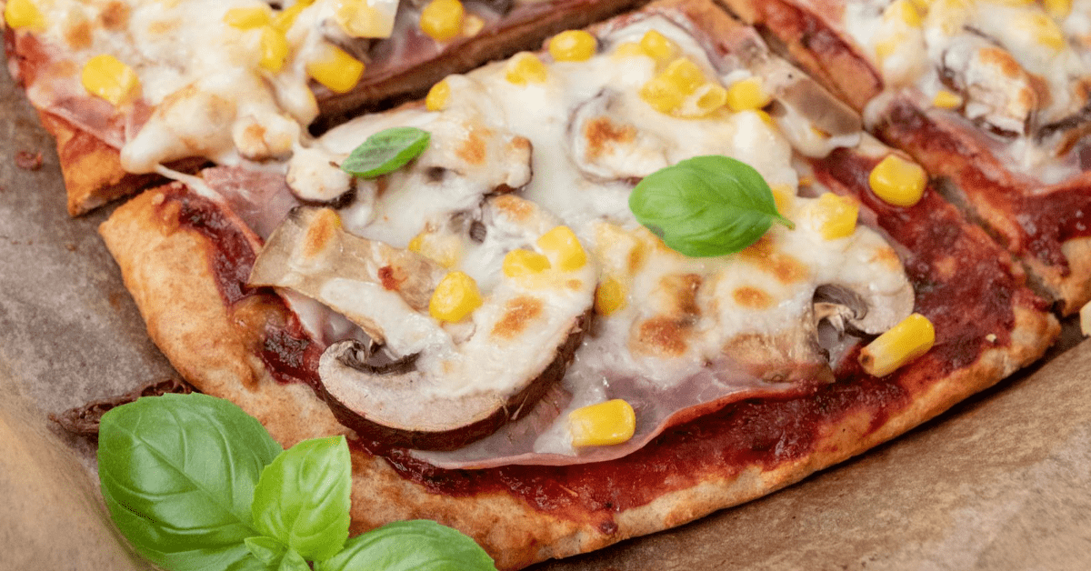 Fitness Recipe: Perfect Protein Pizza with Curd Dough - GymBeam Blog