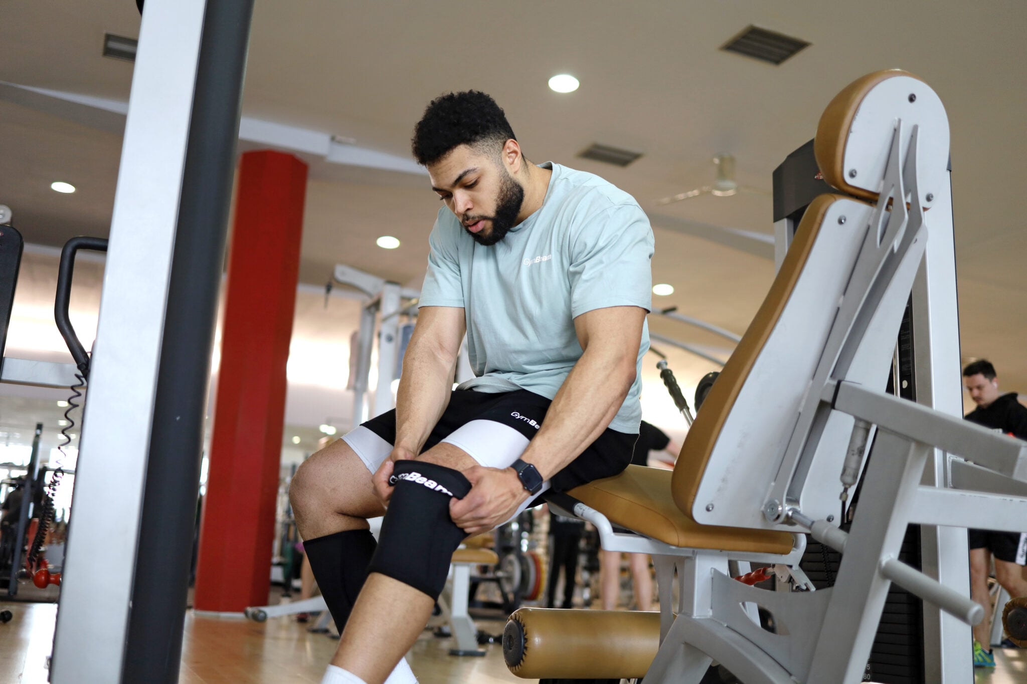 Knee Popping and Pain: Common Causes and Suitable Exercises - GymBeam Blog