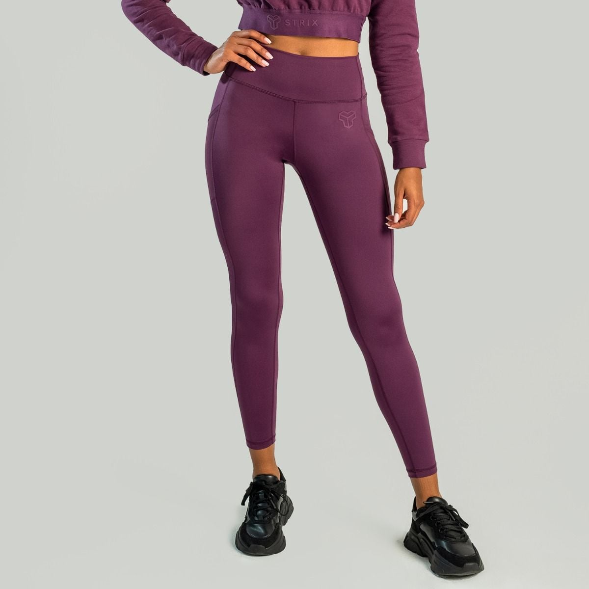 Women‘s Essential Leggings Plum - STRIX | GymBeam.com